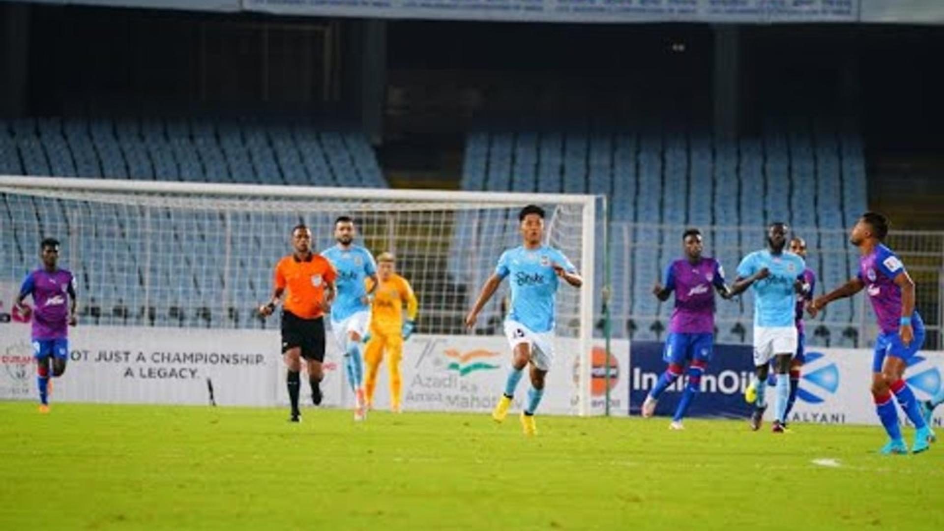 Apuia back with a bang🔥